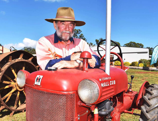 Laurie’s tractors go to sale | The Lockyer & Somerset Independent